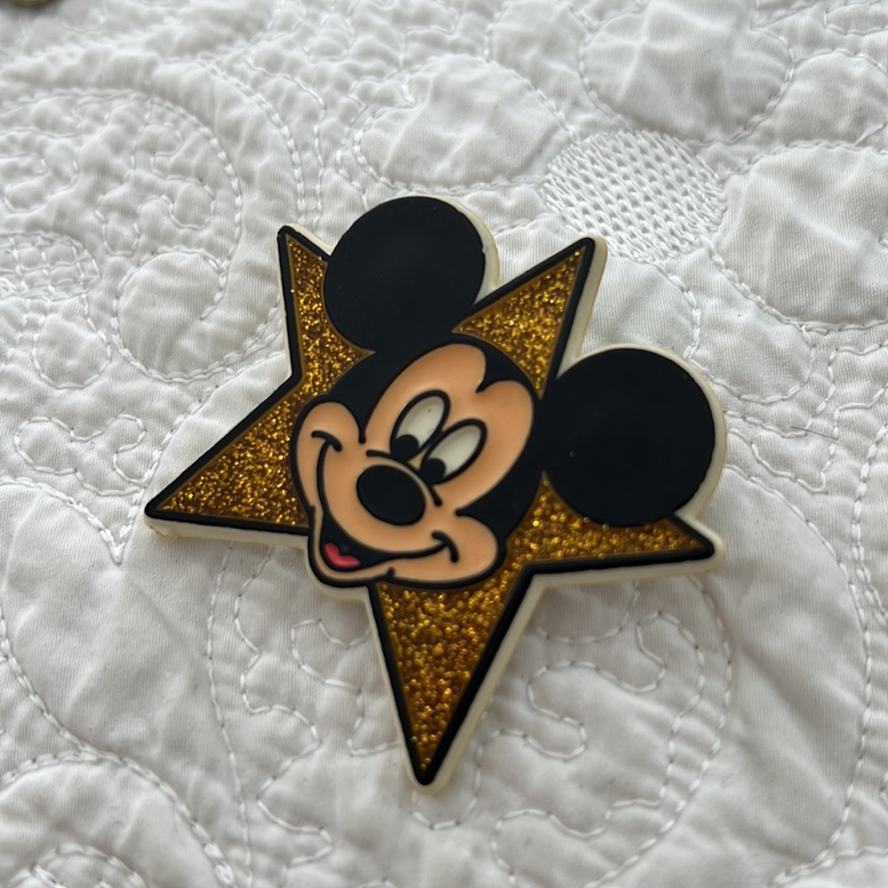 Vintage Disney Mickey Mouse And Minnie Mouse Pins - Gem